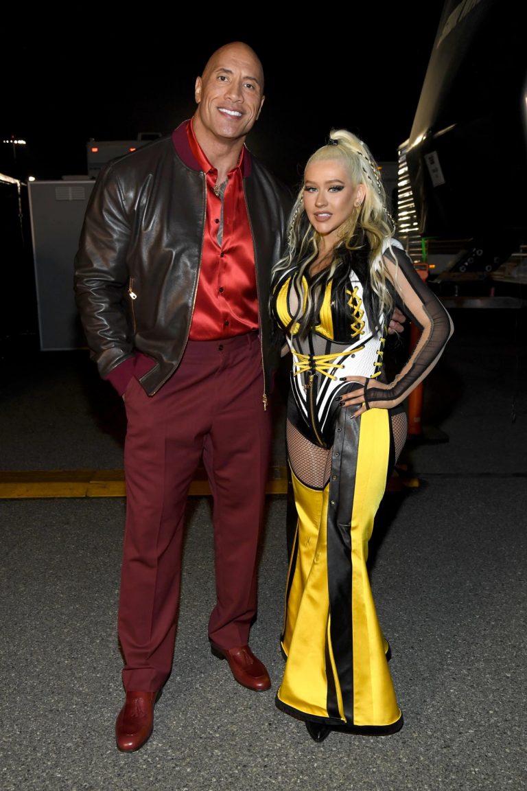 Christina Aguilera recrea uno de sus looks más icónicos de los 2000 ... Christina Aguilera recrea uno de sus looks más icónicos de los 2000 ...