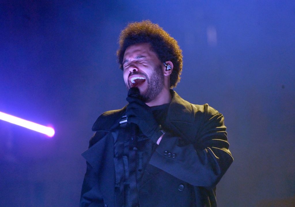 The Weeknd pierde la voz en pleno concierto - Revista Velvet
