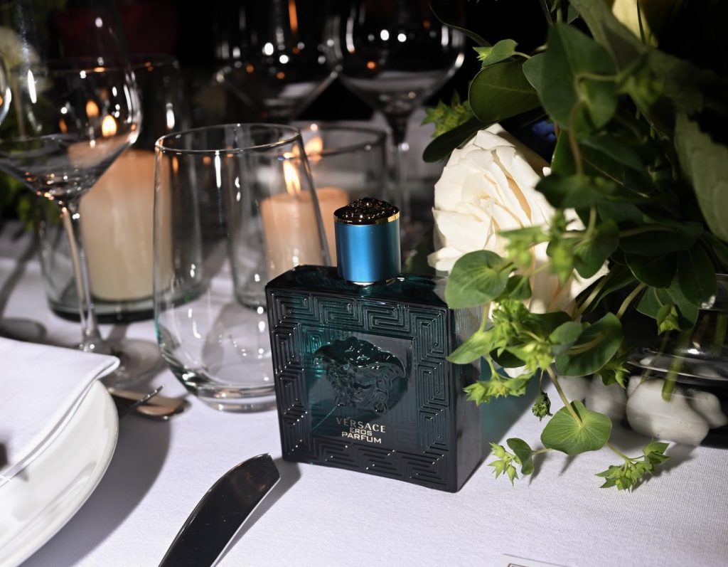 EROS Parfum: La sensualidad extrema del hombre Versace - Revista Velvet