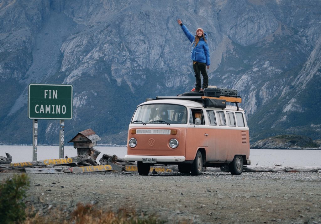 Kombi aventurera en viaje - Revista Velvet