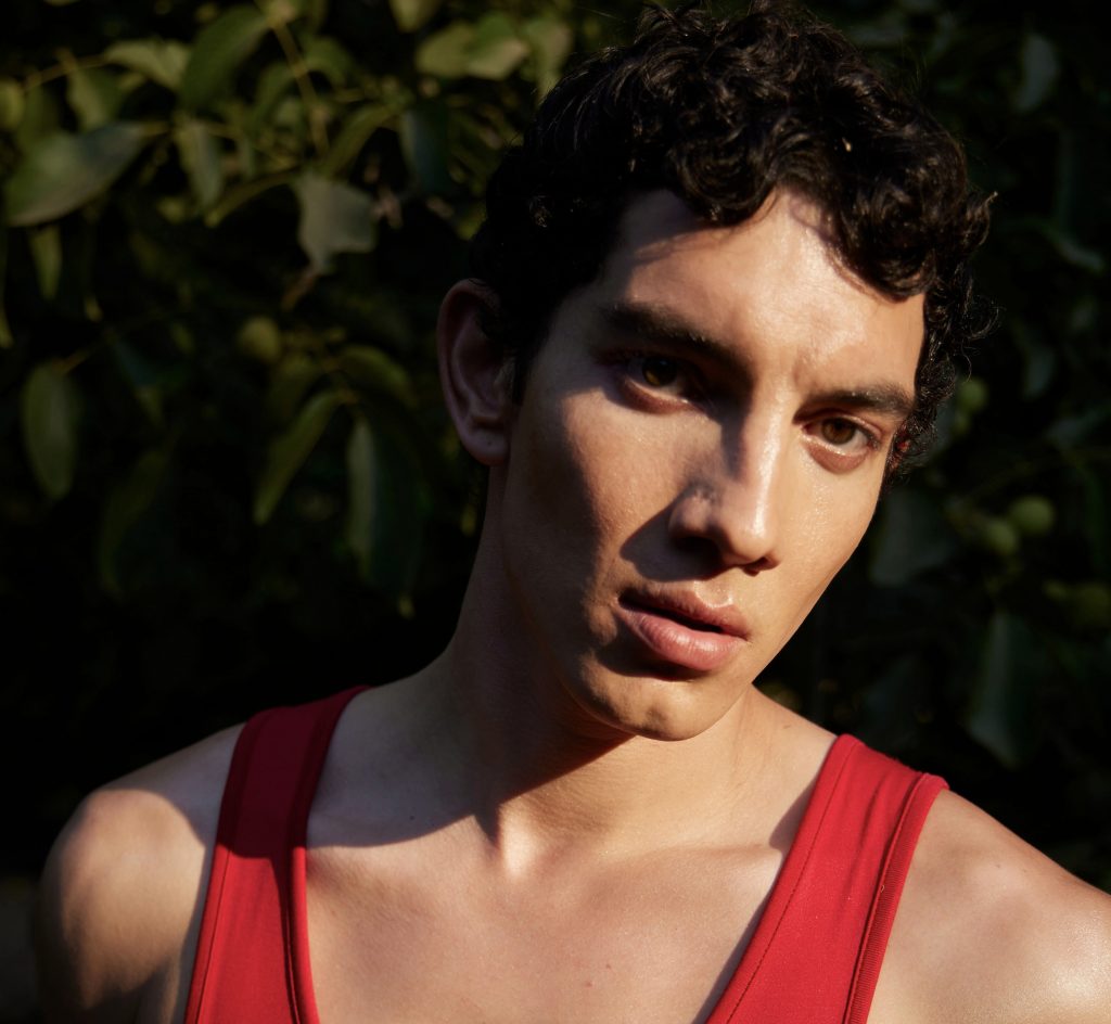 Jorge López: “Para mí Chile es recargarme de energía” - Revista Velvet